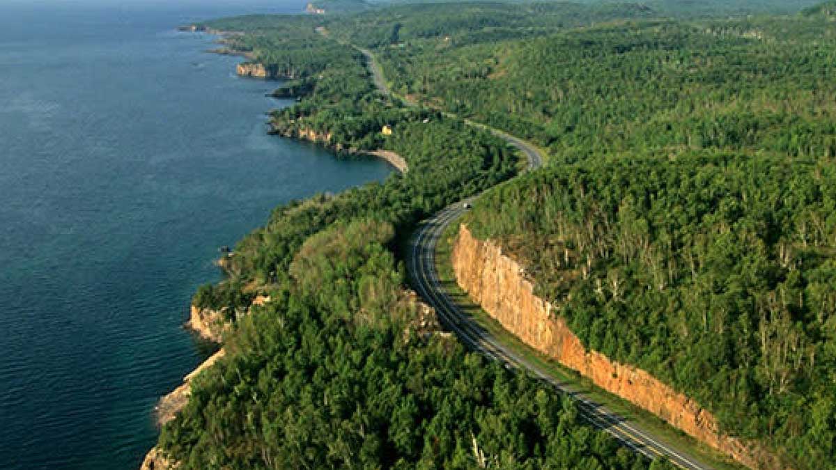 Discovering the North Shore Drive - Cars and Coffee Events